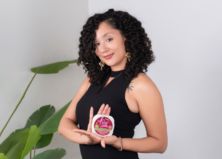 Celebrating Curls: An Interview With Gabrielle Zalina from En Love